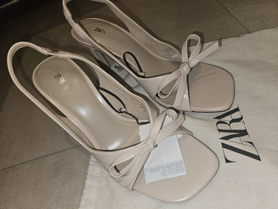 Zara samndale stikle 40