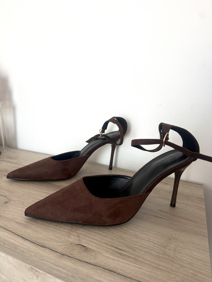 Salonke-NOVE