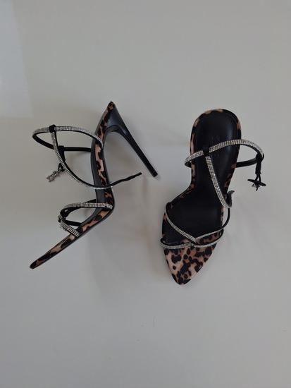 Steve Madden sandala štikle sa cirkonima