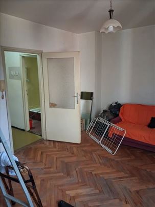 Prodaje se garsonjera u Erdogliji