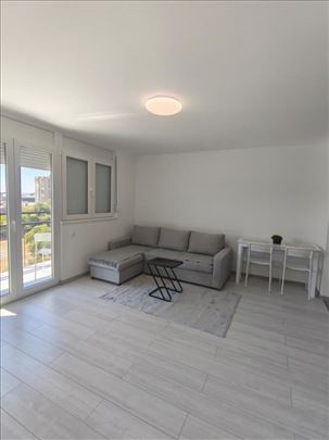 Dvosoban stan, 58 m², Blok 28, Novi Beograd, 9/11