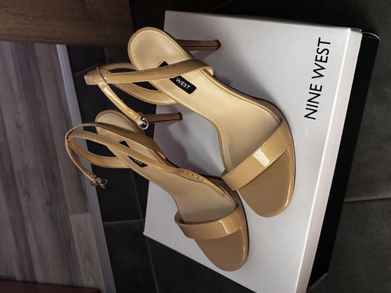 NINE WEST sandale