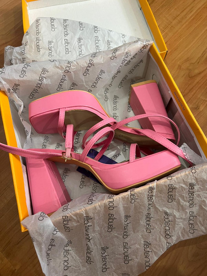 Roze sandale