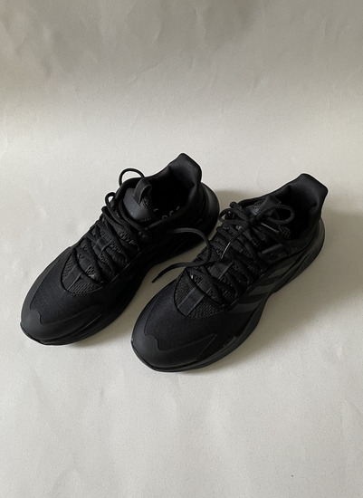 Adidas original nove crne patike 39 38