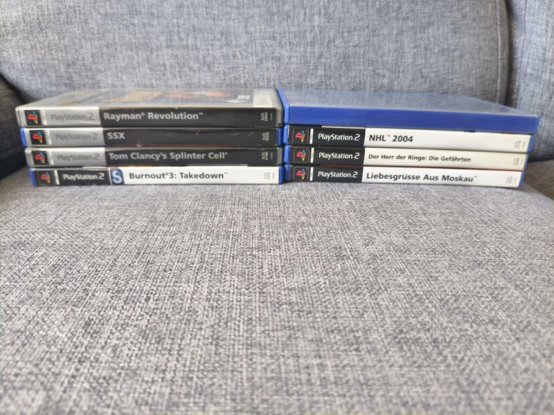 LOT 8 PS2 igara