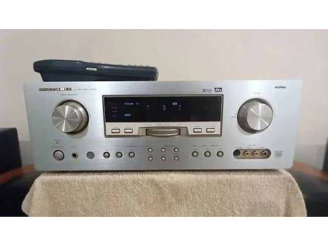 Marantz AV 9000 High End Pre Amp-Top Model+Daljinac