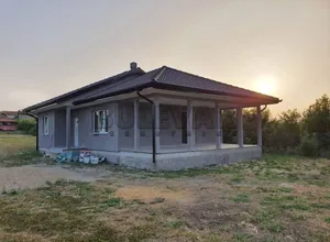 Prodaja Kuća - Kragujevac, Aerodrom