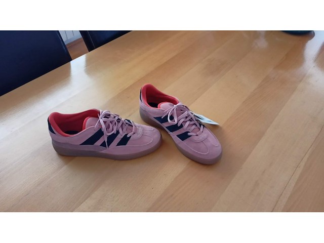 nove original Adidas patike HANDBALL SPEZIAL ST