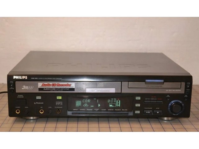 Philips CDR 820 CD Pleyer/Rezac-MP3