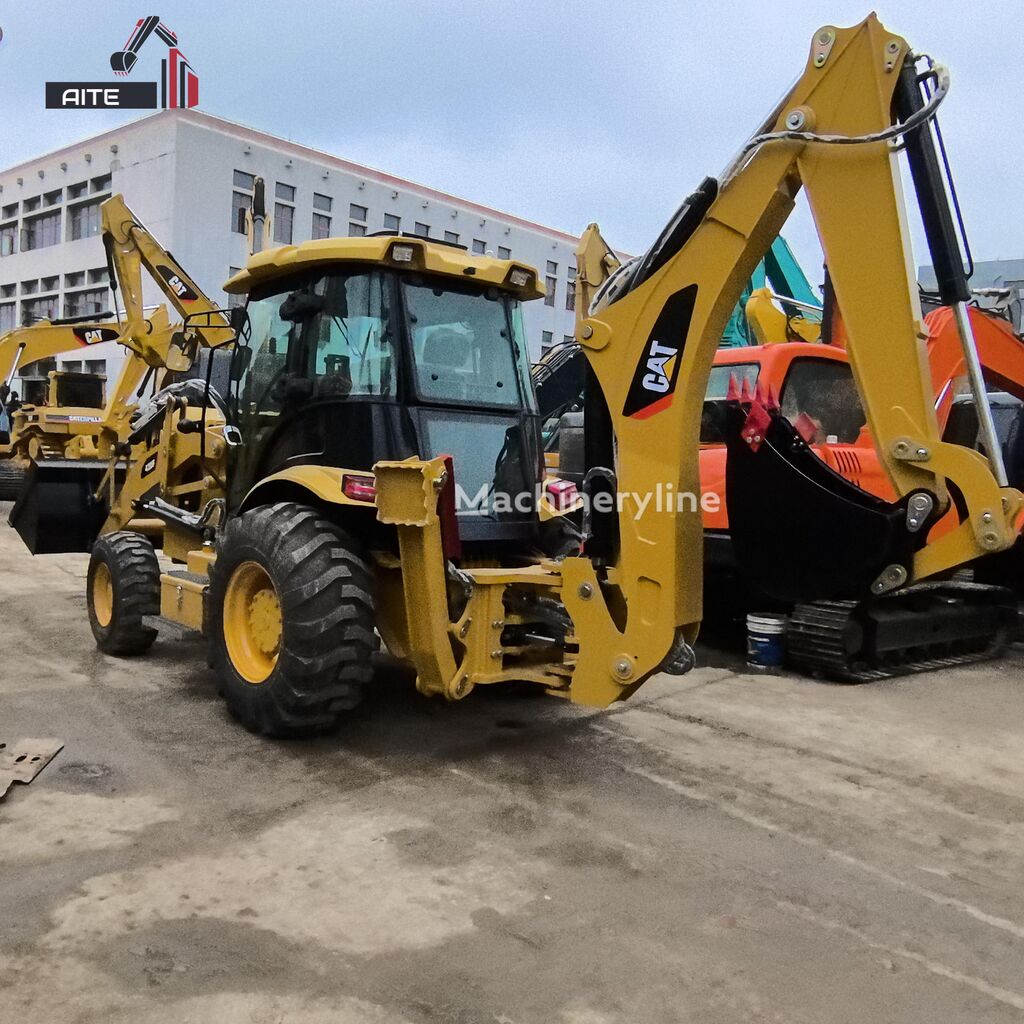 Novi Caterpillar 420f bager-utovarivač