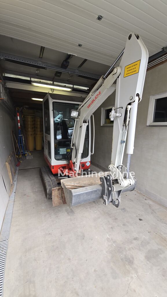 Takeuchi TB016 mini bager