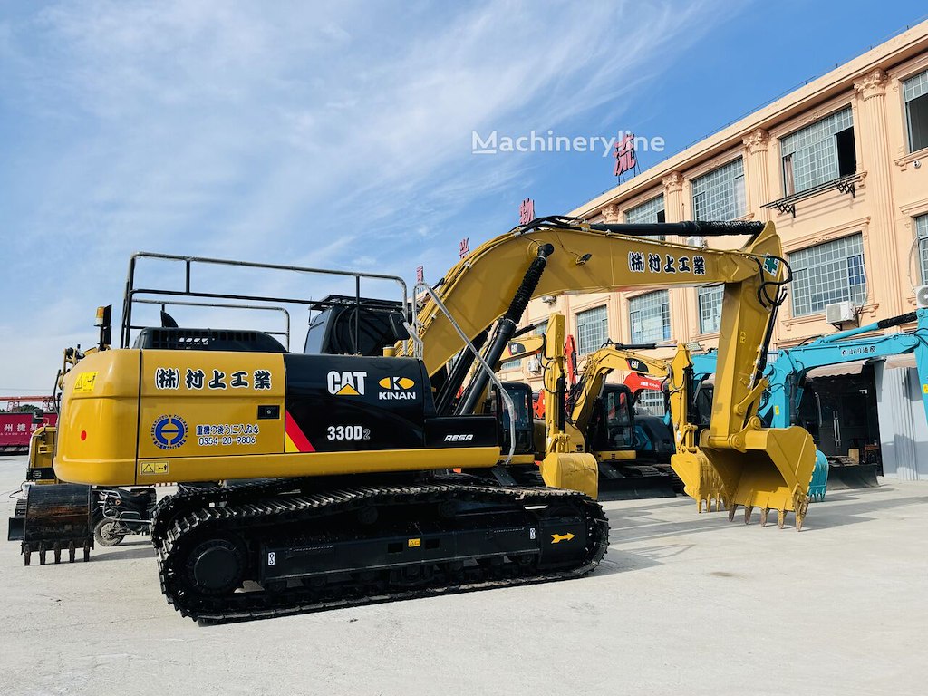 Caterpillar CAT330D2 bager guseničar