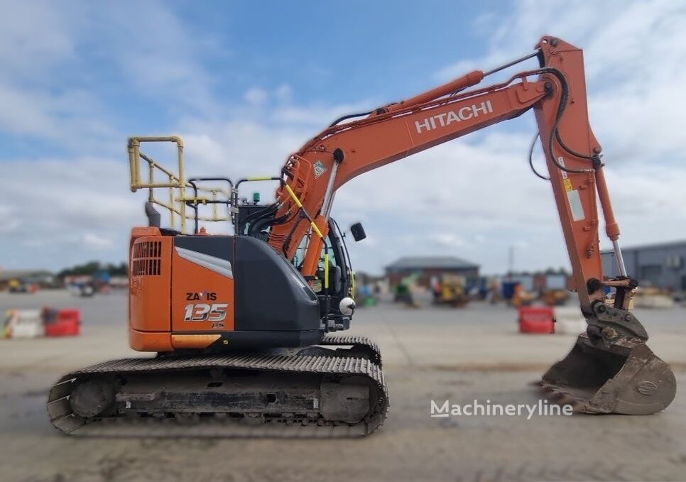 Hitachi ZX135US-7 bager guseničar