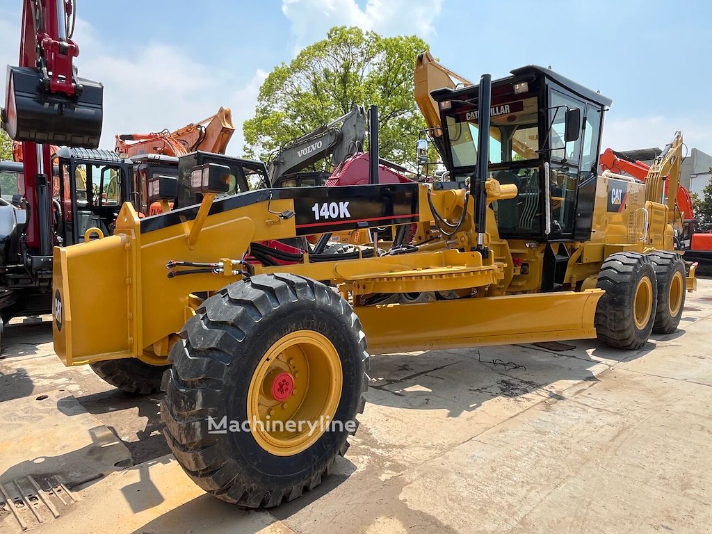 Caterpillar 140K grejder
