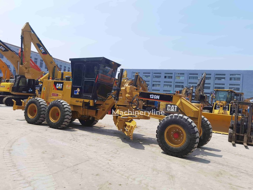 Caterpillar 120H grejder