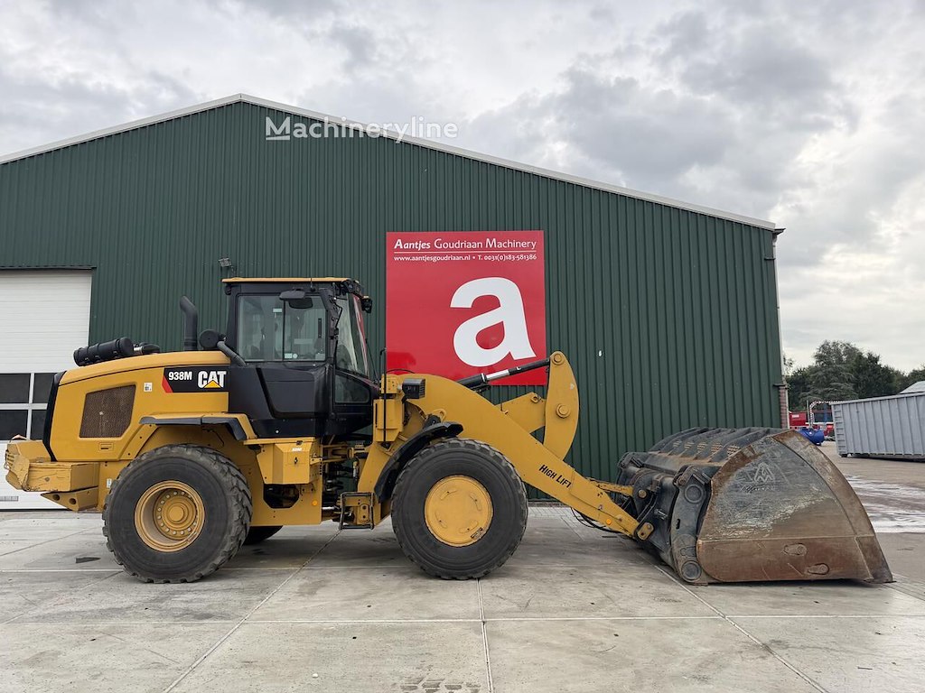 Caterpillar 938M prednji utovarivač