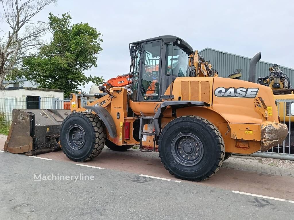 Case 721 F shovel wiellader loader airco prednji utovarivač