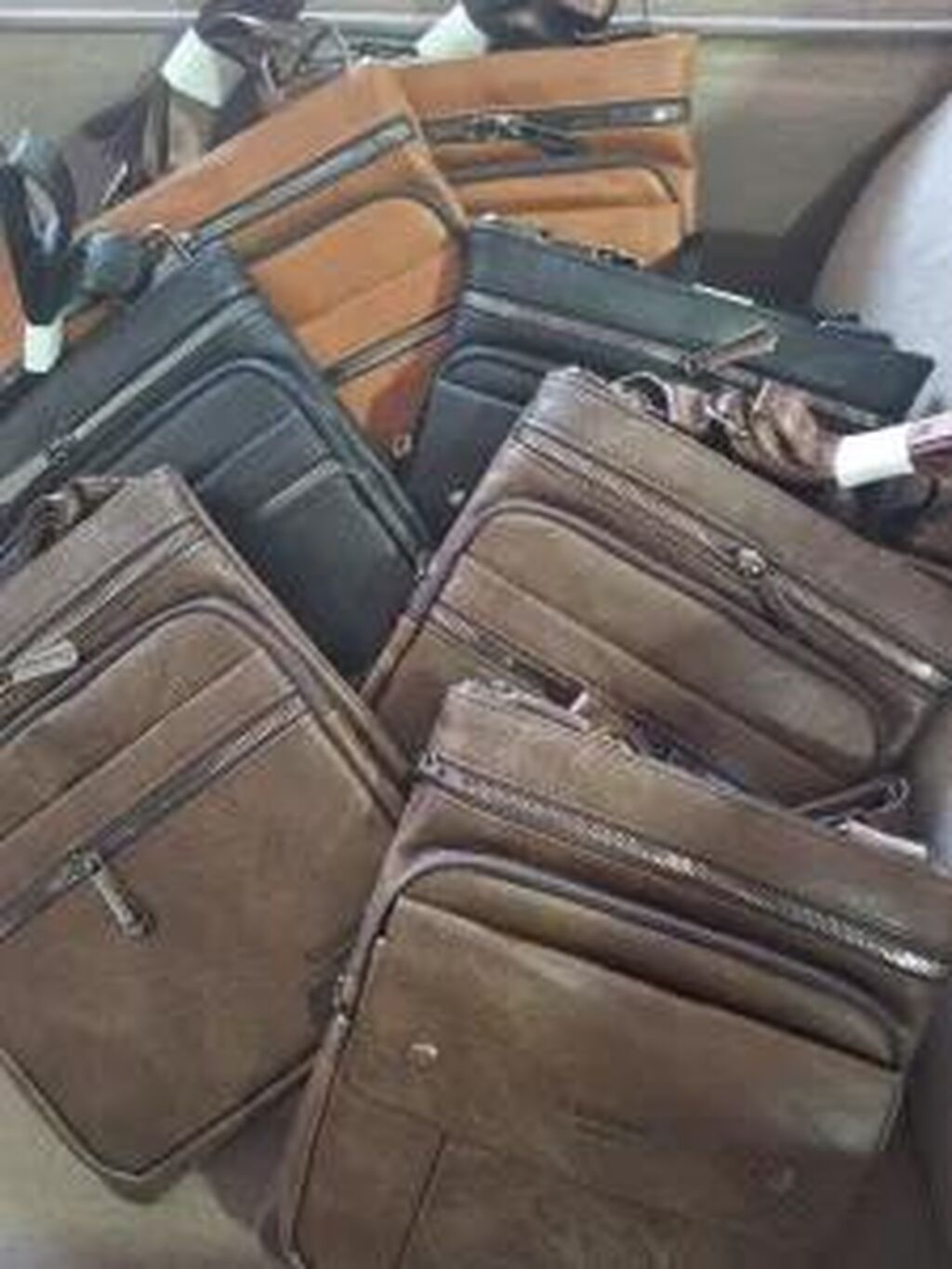 MUSKE TORBICE EKO KOZA | Muske torbice od eko koze srednje velicine