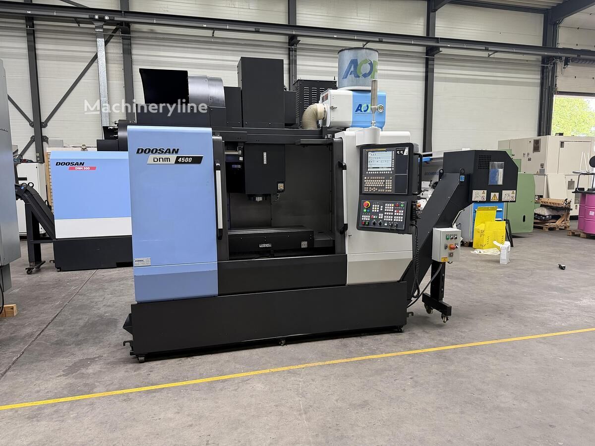Doosan DNM 4500 obradni centar