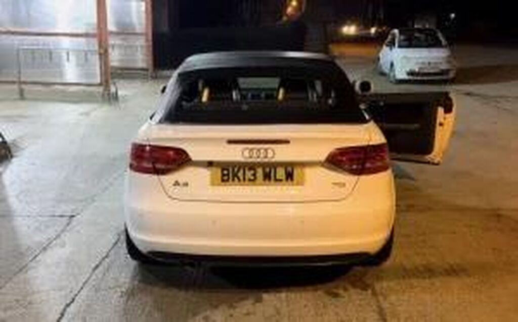 AUDI A3 8P CABRIO POLUSTRANICA | Audi vagen delovi ZEMUN ALTINA