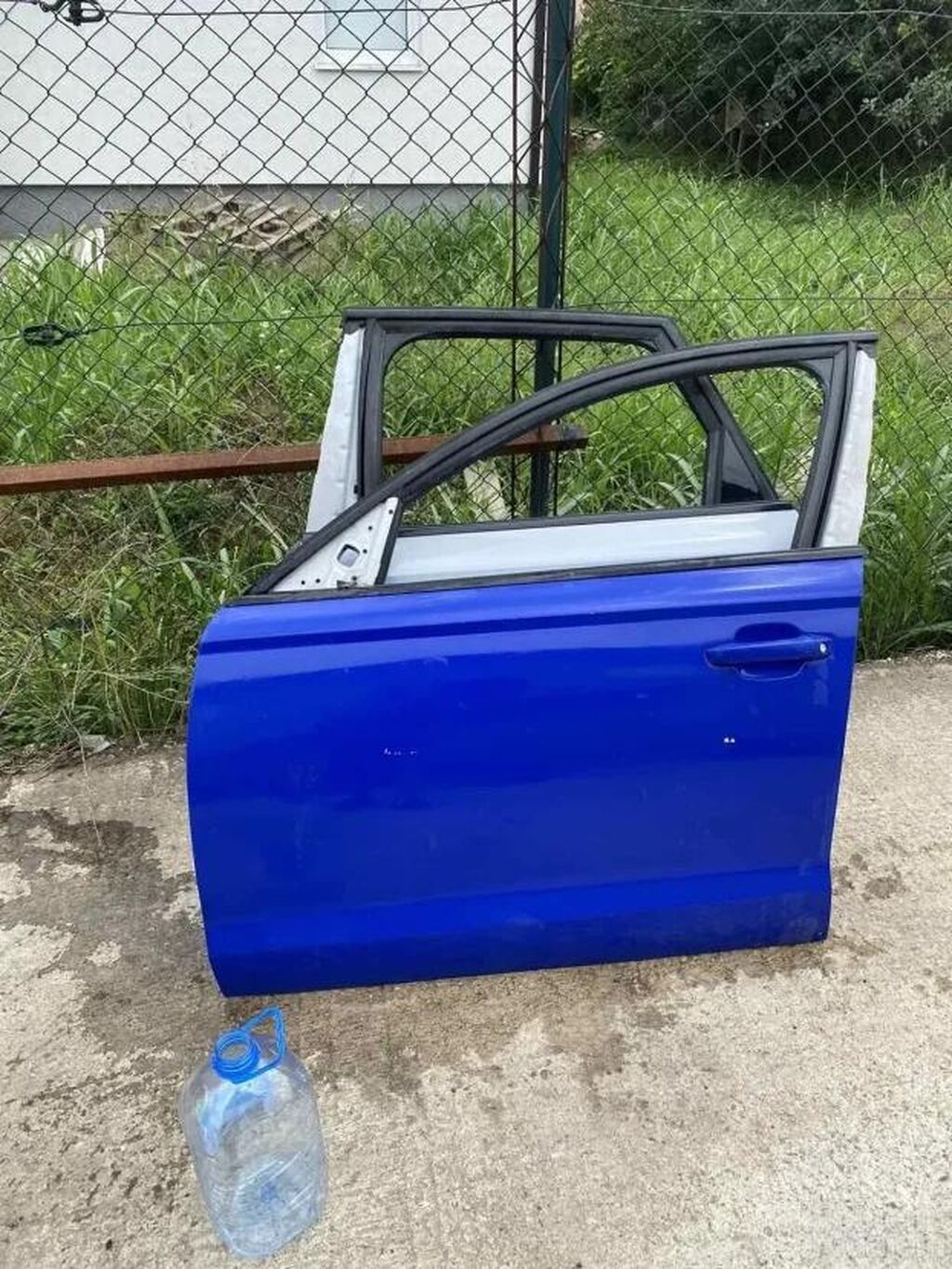 AUDI A6 C7 ULTRA PREDNJA DESNA VRATA PLAVA BOJA | Audi delovi zemun