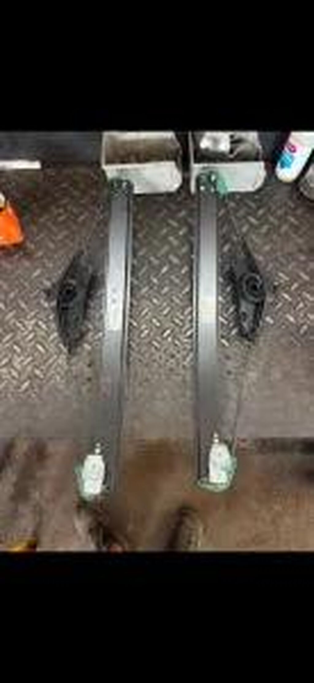 AUDI A6 C8 2020 DELOVI PODIZAC STAKLA 4K0839462 4K0839461 | Audi