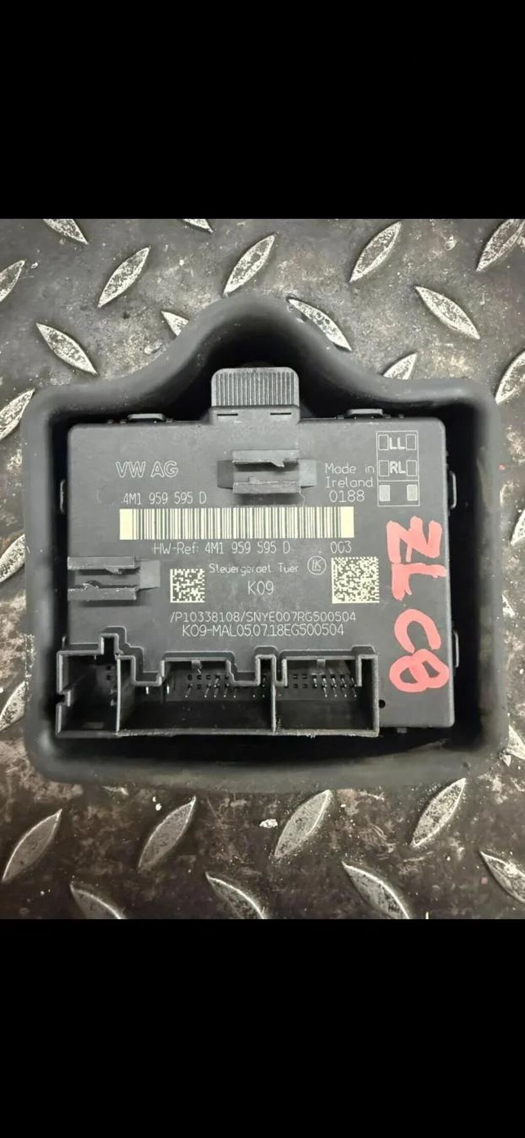 AUDI A6 C8 2020 DELOVI MODUL PROCESOR VRATA 4M1959595D | Audi delovi