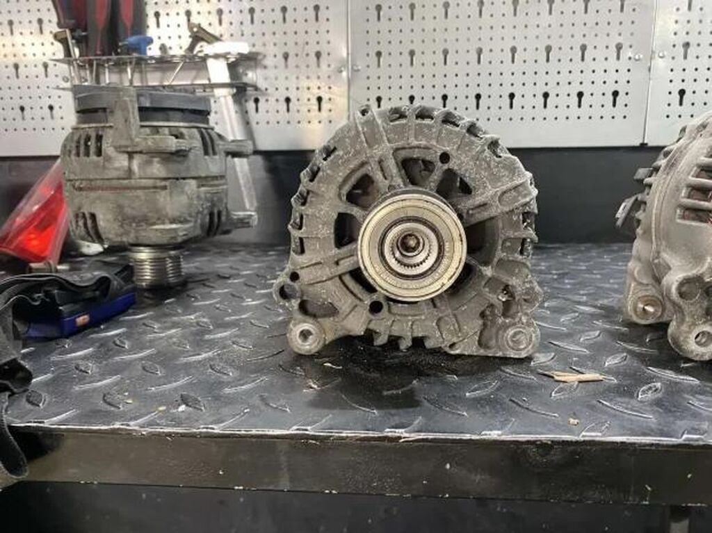 ALTERNATOR AUDI VW 03G903016E | audi vw delovi altina zemun