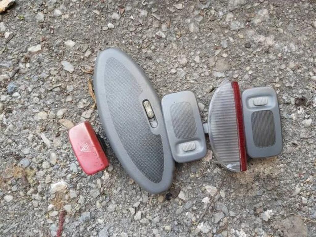 ALFA 156 ENTERIJER | Delovi enterijera alfa 156. U ponudi i ostali