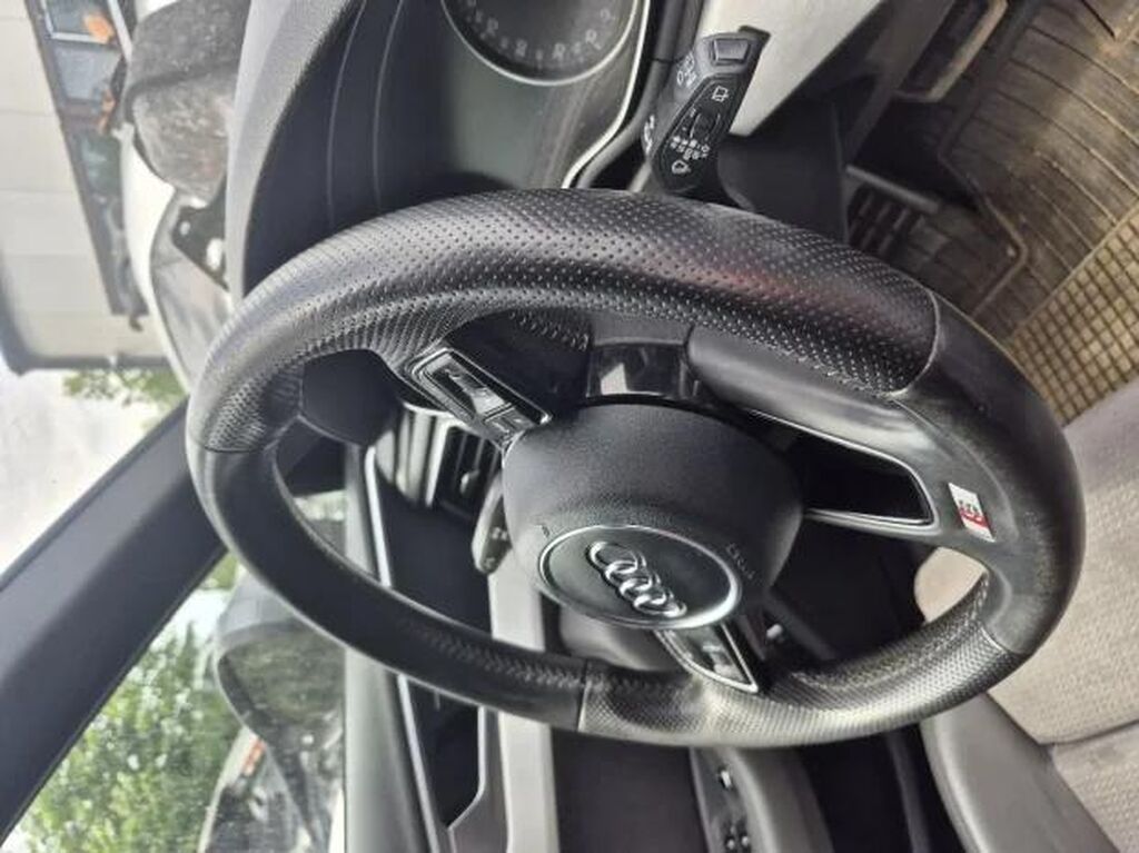 AUDI S LINE VOLAN | Audi delovi zemun