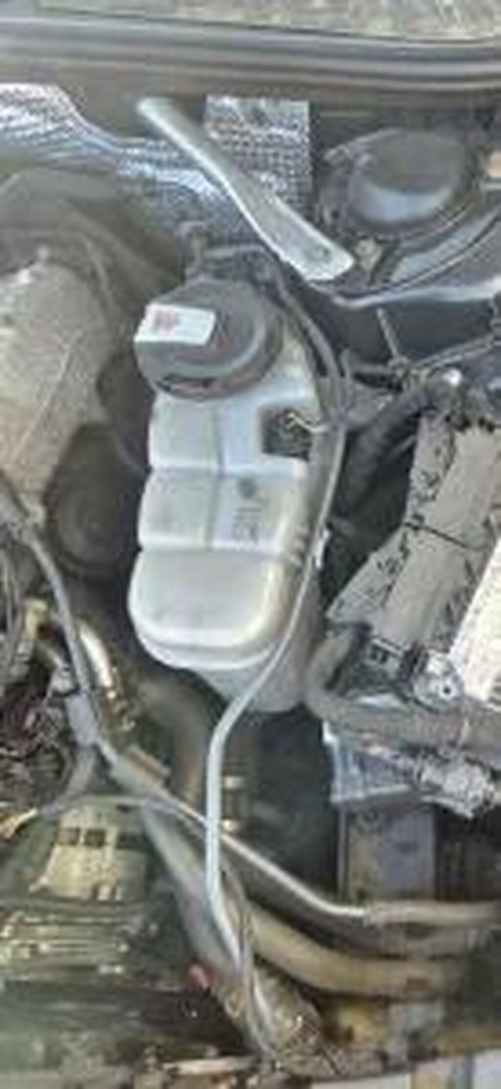 AUDI A6 C8 EKSPANZIONA POSUDA ANTIFTIZ | Audi delovi zemun A1 A3 a4
