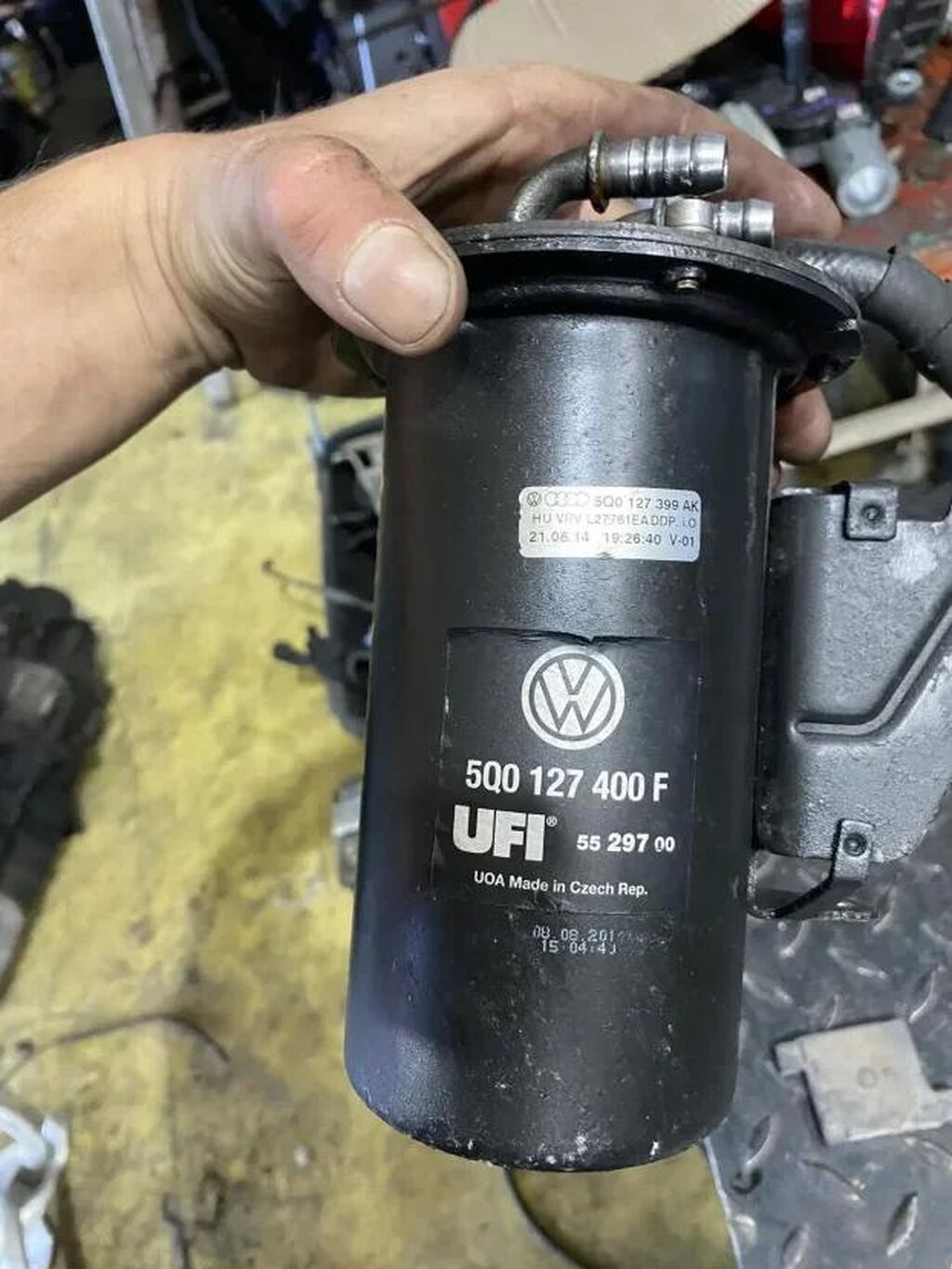 KUCISTE FILTERA NAFTE AUDI VW 5Q0127400F | audi delovi zemun