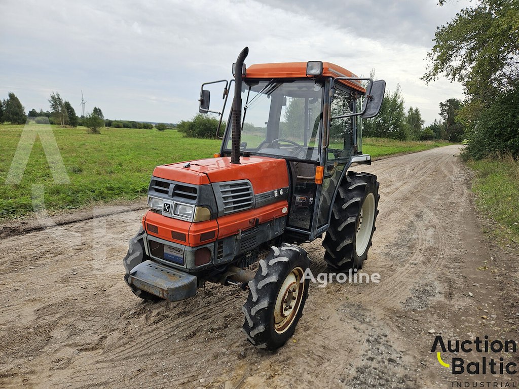 Prodaje se Kubota GL 400 traktor točkaš na aukciji
