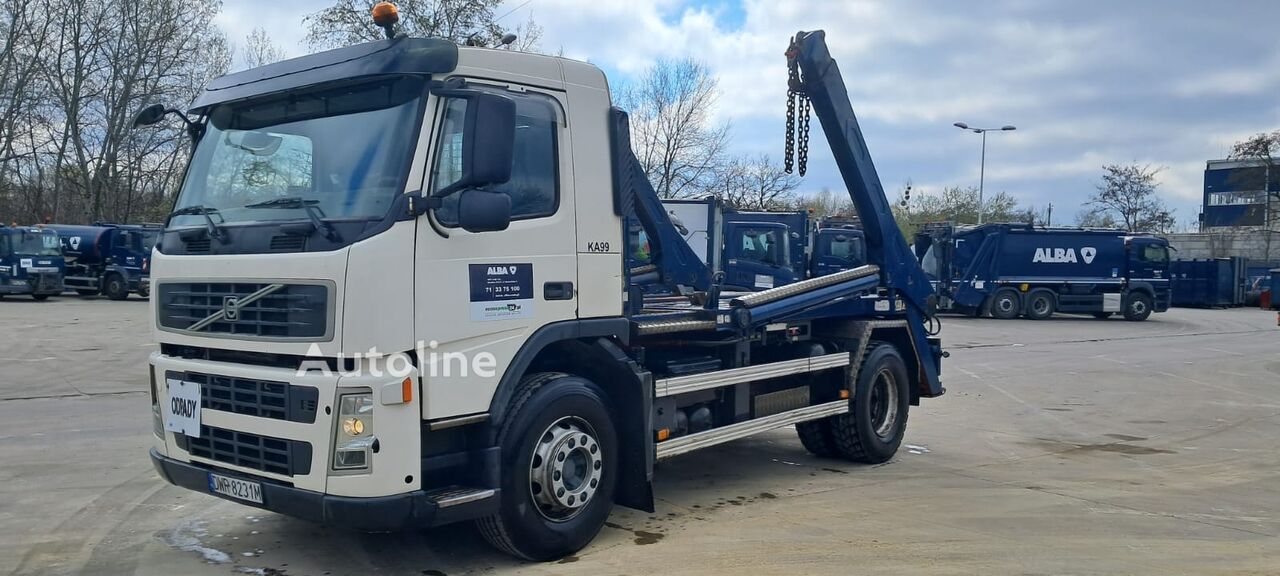 Volvo FM kamion autopodizač kontejnera