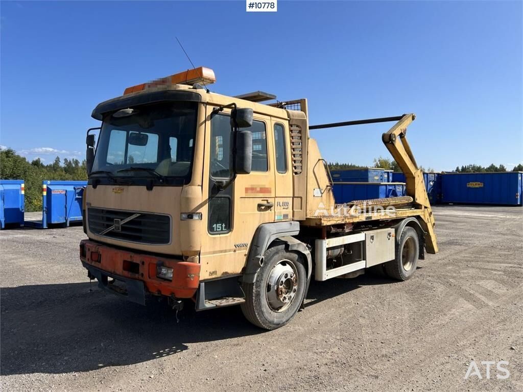 Volvo FL6 H 4X2 kamion autopodizač kontejnera
