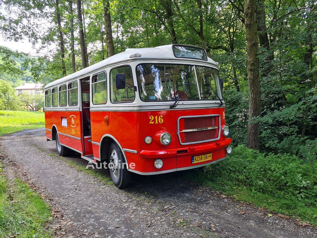 SAN H100B Zabytek prigradski autobus