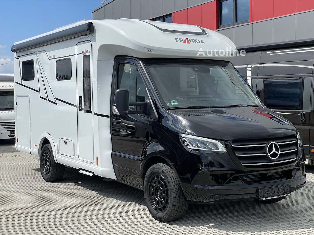 Frankia M-LINE FRANKIA poluintegrisani kamper
