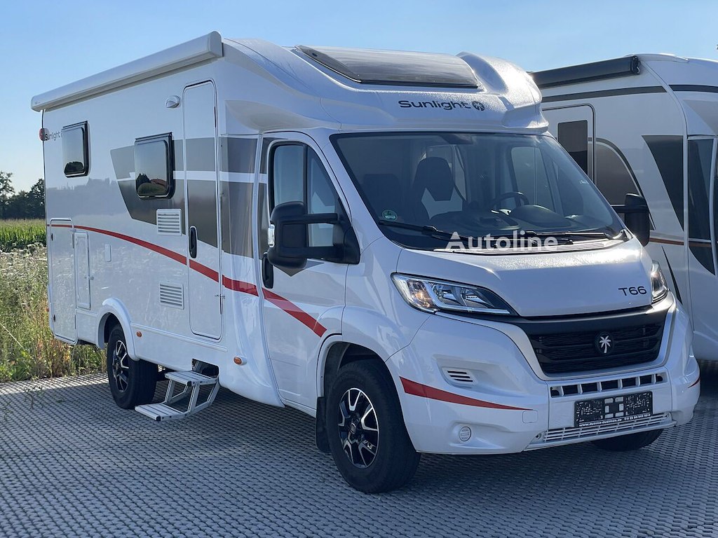 Sunlight T 66 TEILINTEGRIERT poluintegrisani kamper