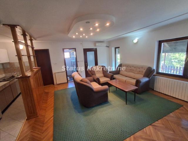 Veternik-Polunamešten Trosoban stan 82 m2-Zakupnina 400 e-065/385 8880