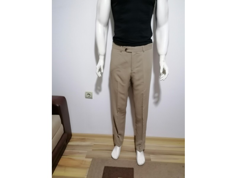 S OLIVER bež pantalone vel.50-L