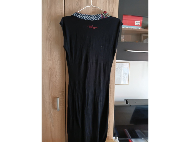 DESIGUAL=SAVRSENA HALJINA NOVA VEL M 38-40
