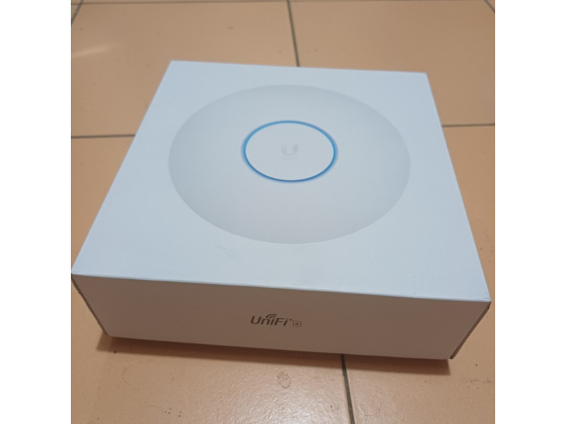 Ubiquiti UniFi 6