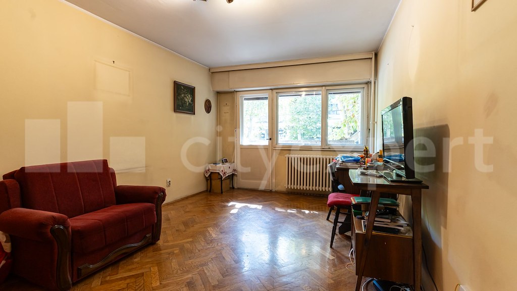 Poslovni prostor za izdavanje BEZ PROVIZIJE: Dvosoban, 50m², 27. marta, Palilula - 500€