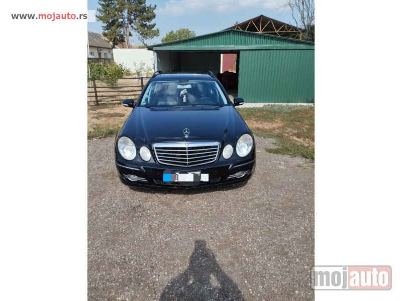 Mercedes E 280