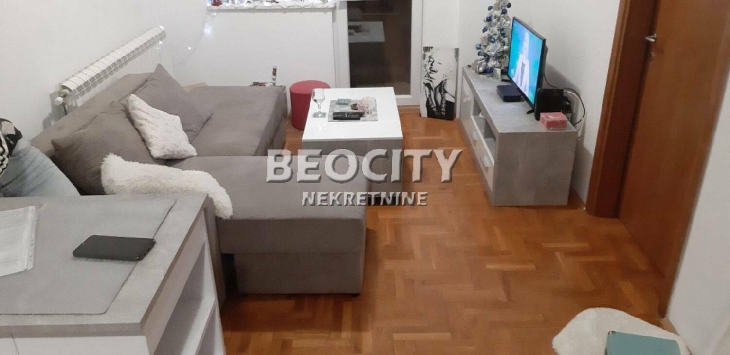 Dvosoban stan, Novi Sad – Bulevar Evrope | Izdavanje · 36m² · 450€