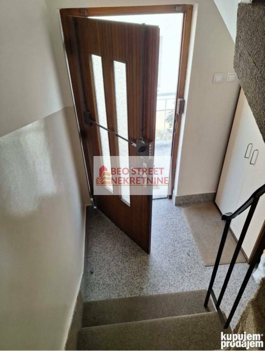 Cetvorosoban stan, Beograd – Banovo Brdo | Izdavanje · 100m² · 700€