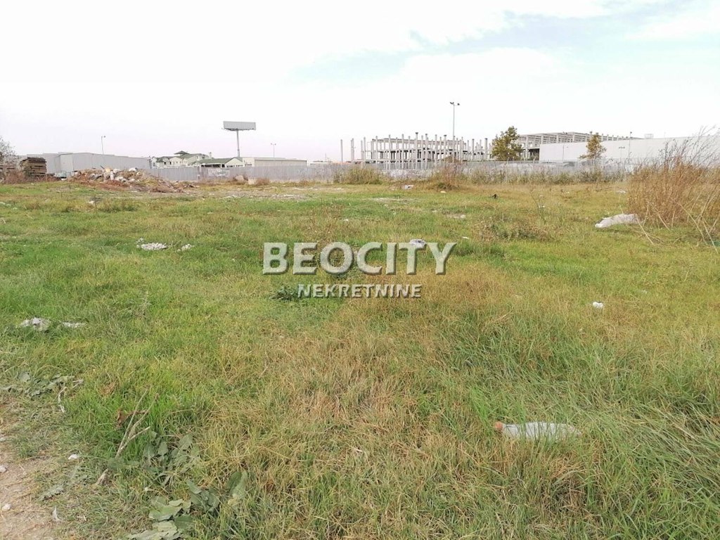 Plac, Novi Sad | Prodaja · 1000m² · 250.000€