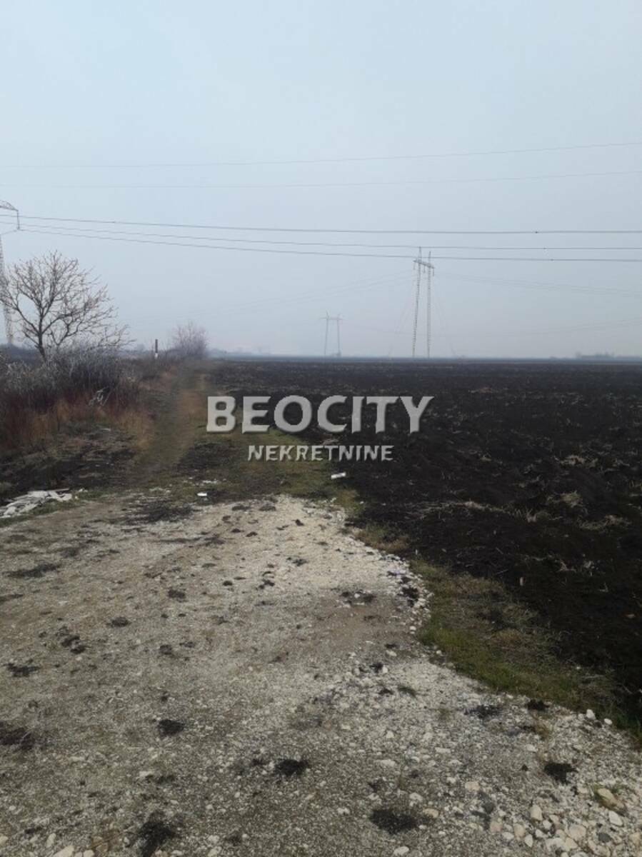 Plac, Pećinci – Šimanovci | Prodaja · 14000m² · 280.000€