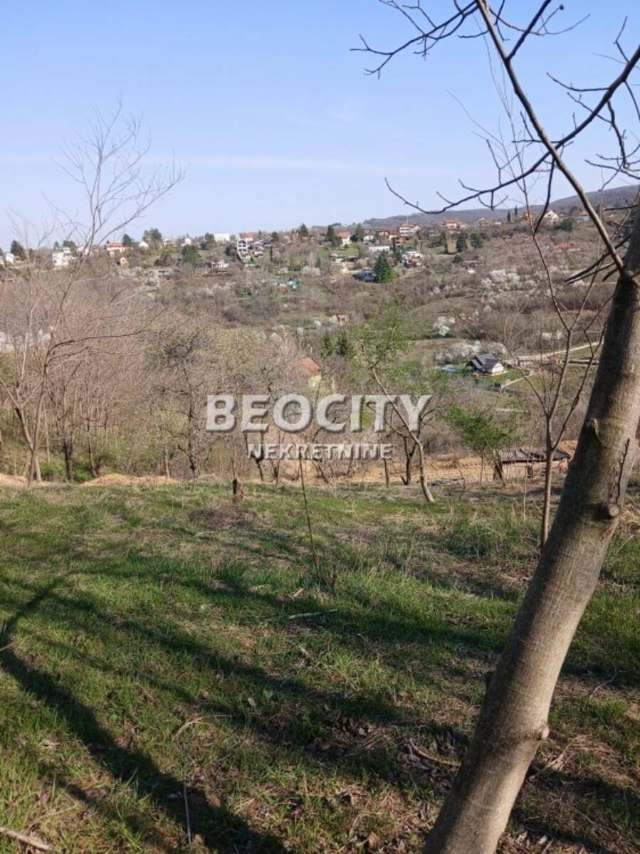 Plac, Novi Sad | Prodaja · 1100m² · 35.000€