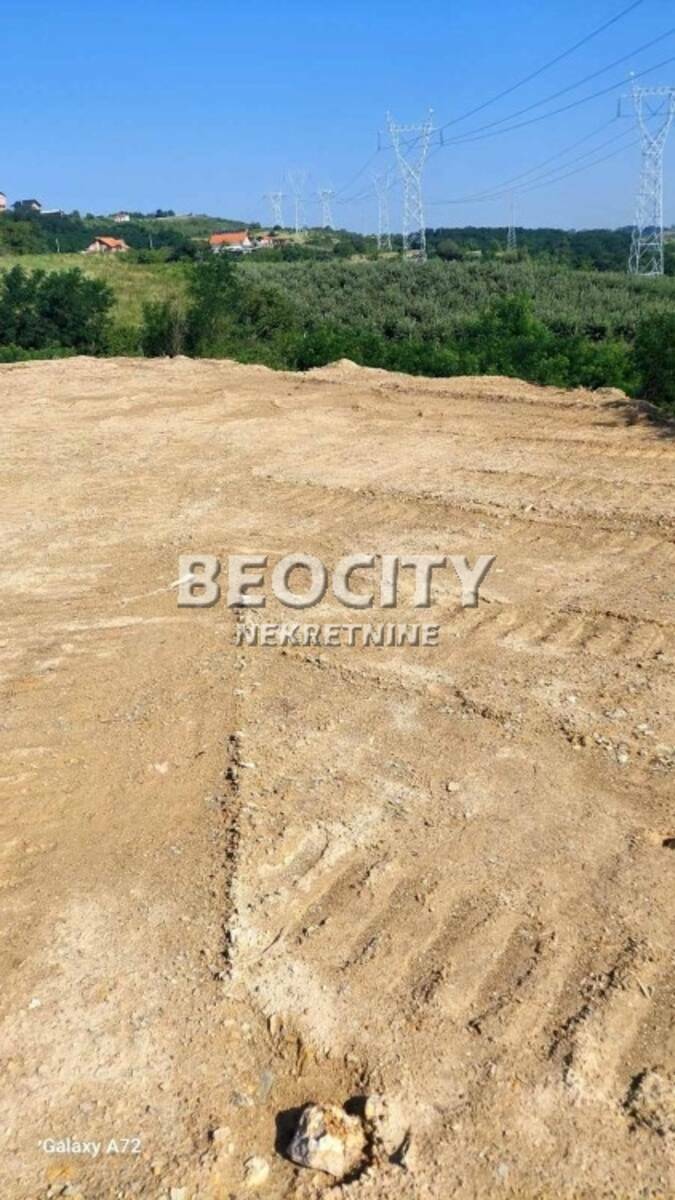 Plac, Beograd – Mirijevo I | Prodaja · 1900m² · 4.500€